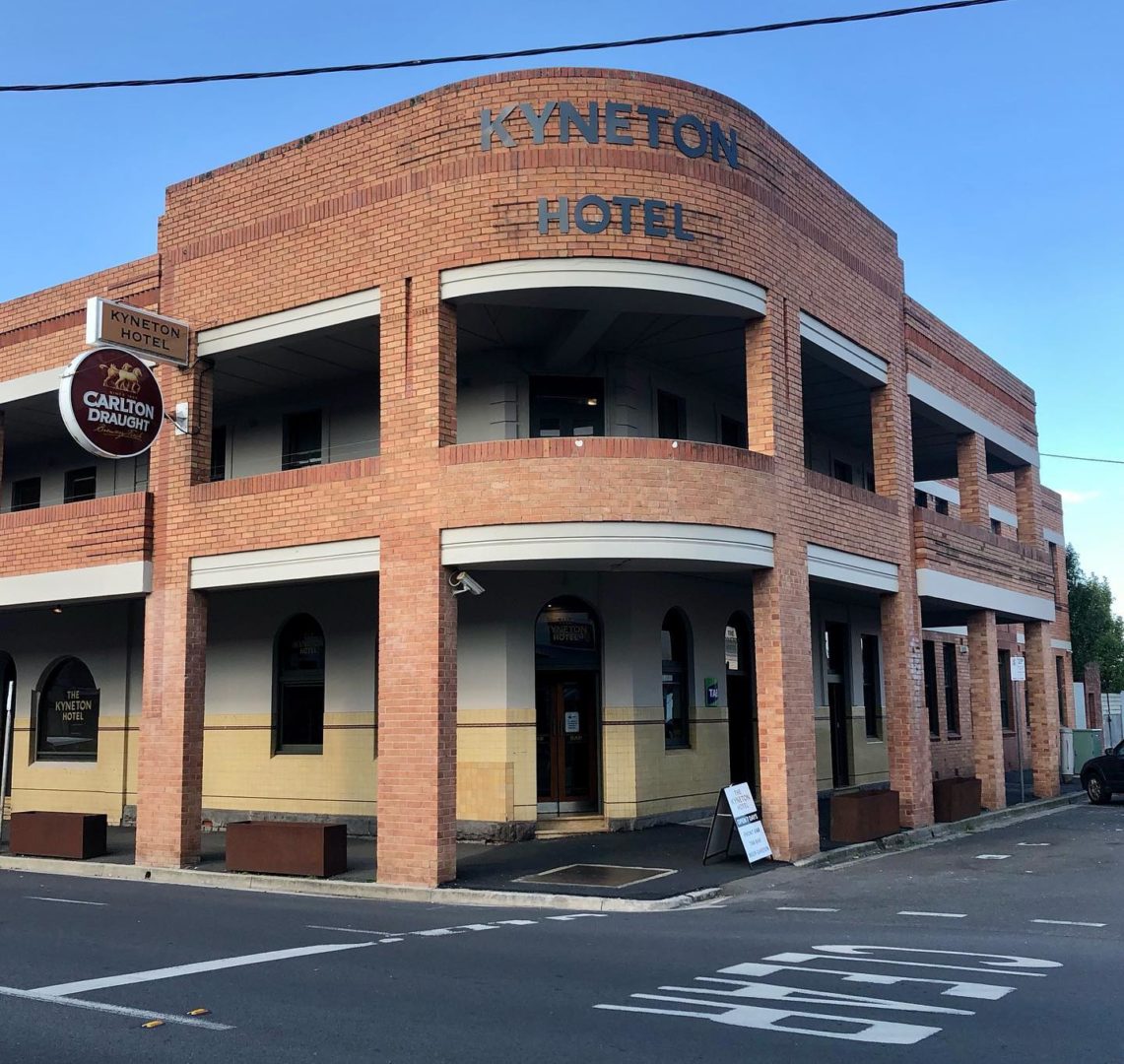 Andrew Borg, Blues in the Beer Garden - | Visit Macedon Ranges